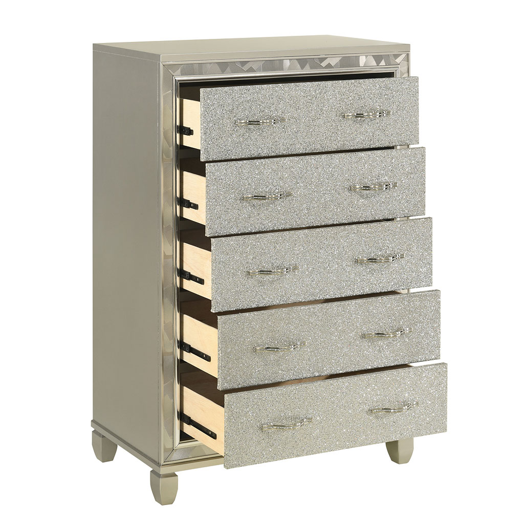 Radiance Chest (Silver) New Classic Furniture | Furniture Cart