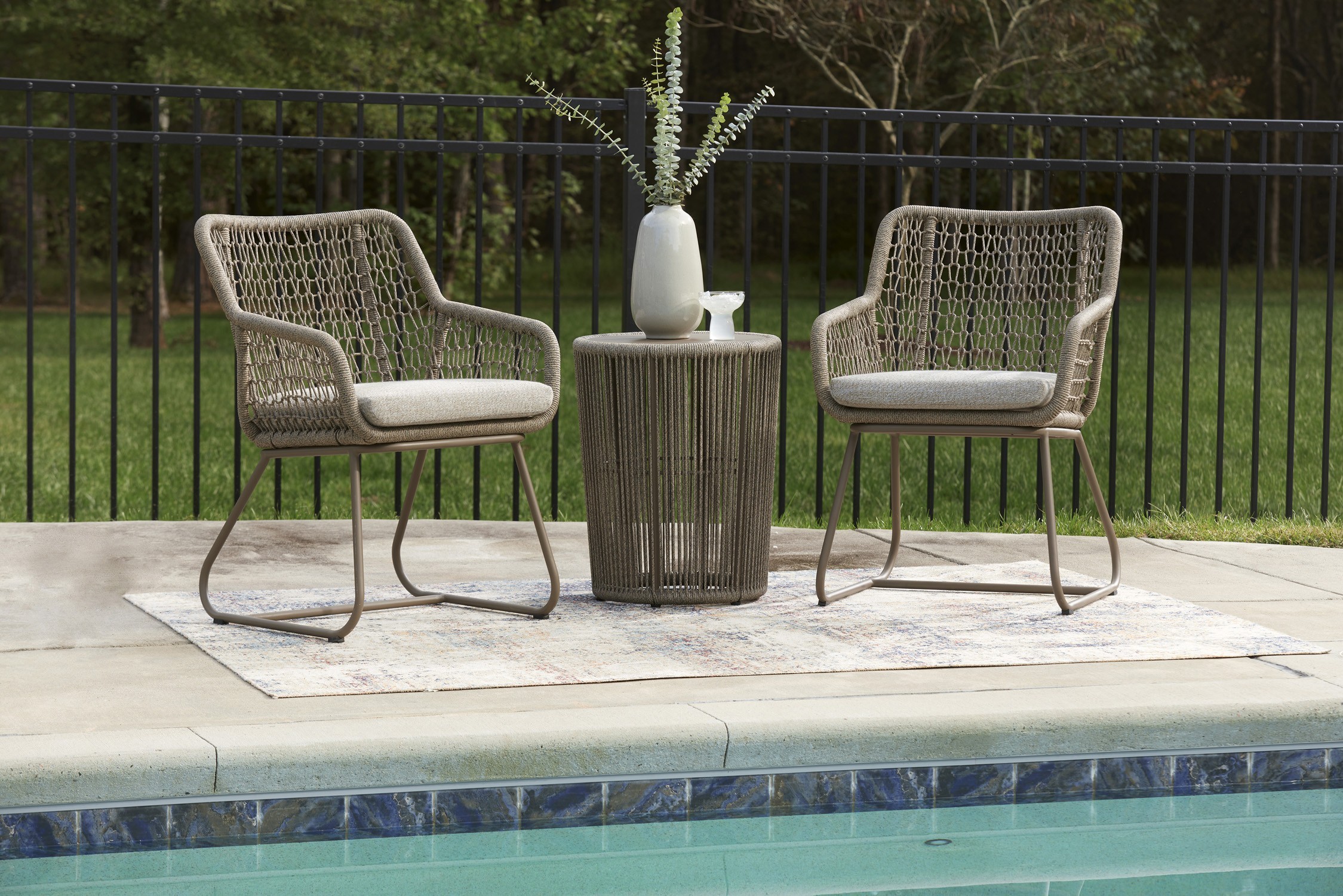 Monarch Heights Outdoor 3-Piece Seating Set Signature Design ...