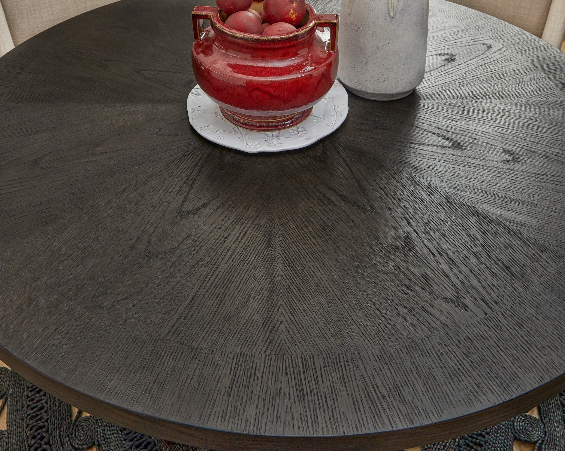 Waterfall Ebony Round Dining Table Flexsteel | Furniture Cart