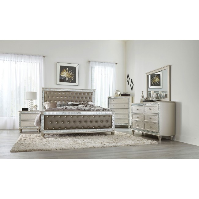 Juliette Panel Bedroom Set