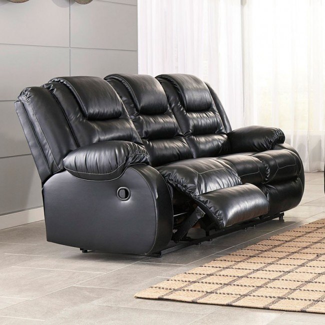Vacherie Black Reclining Sofa
